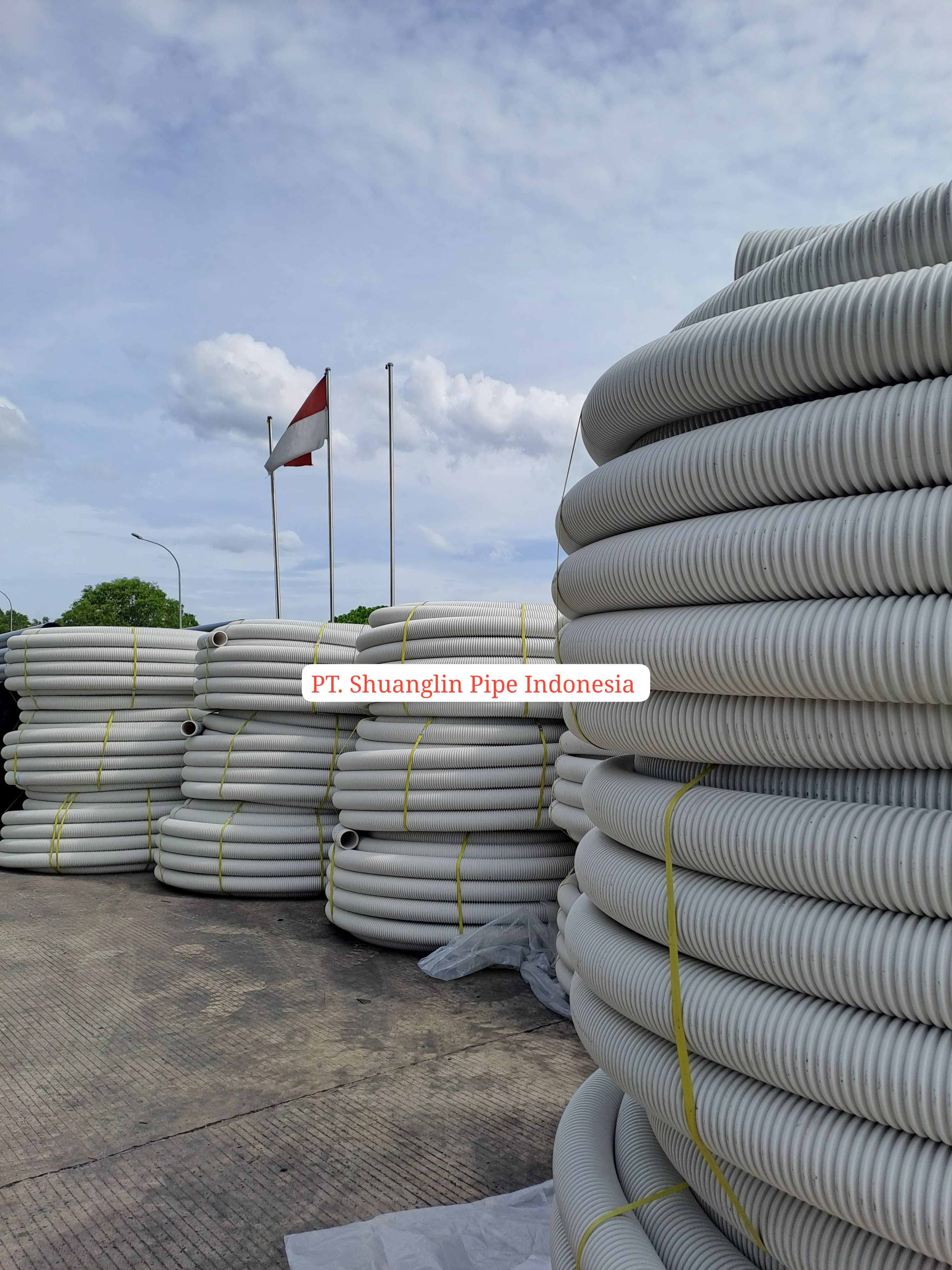 Pipa Single Wall Corrugated white color – SHUANGLIN PIPE